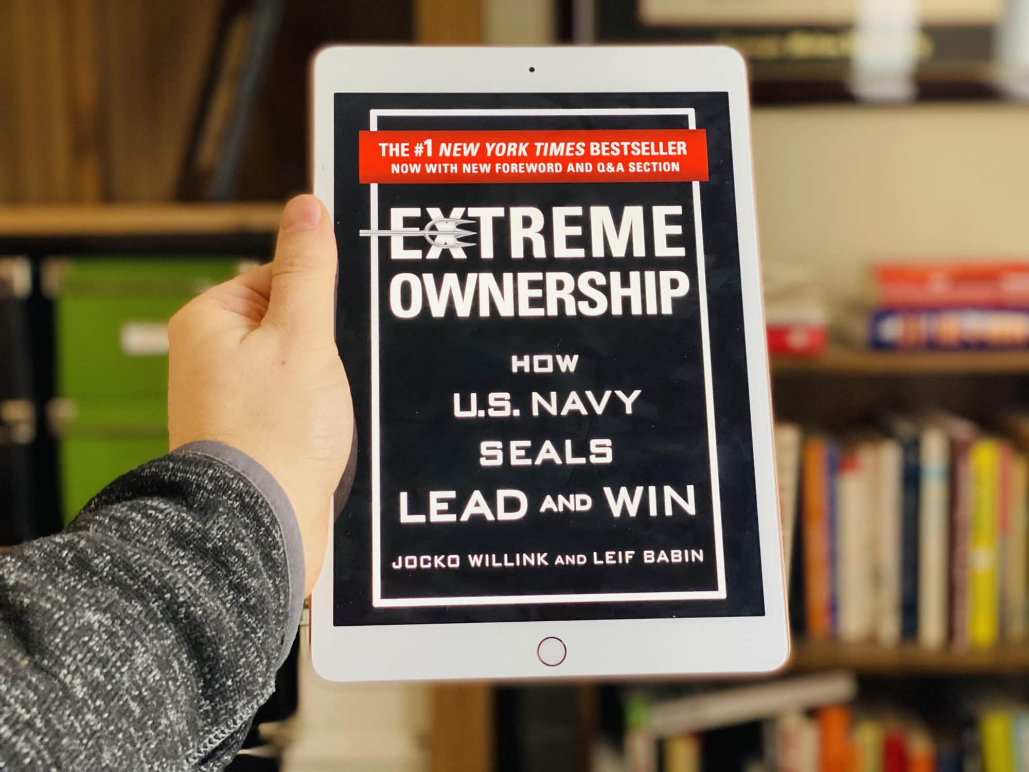 3 Lessons for Remote Leaders from "Extreme Ownership"